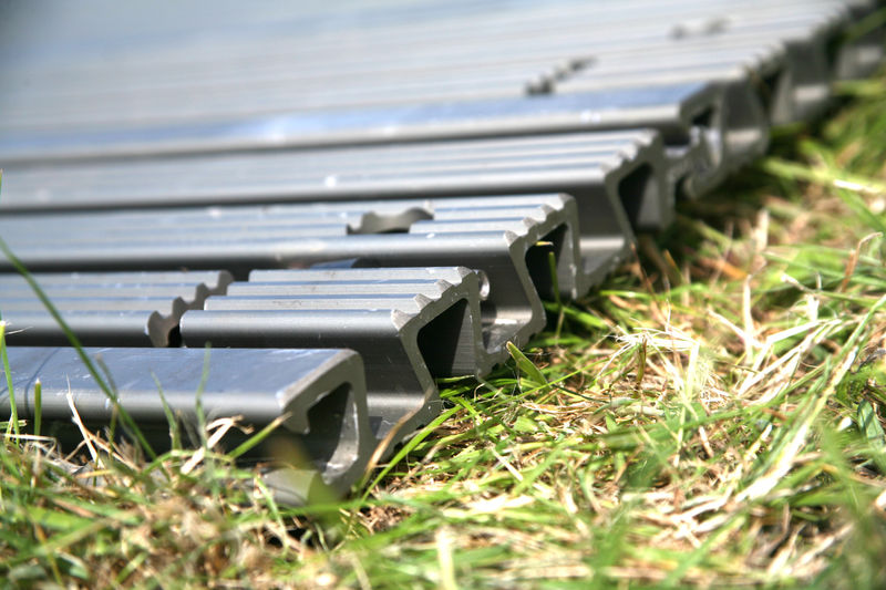 About Us | FAUN Trackway USA Inc