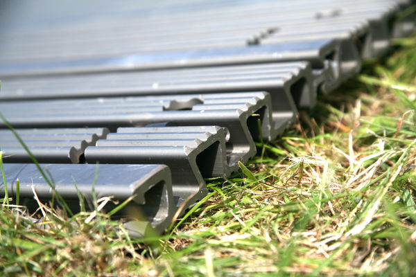 About Us | FAUN Trackway USA Inc